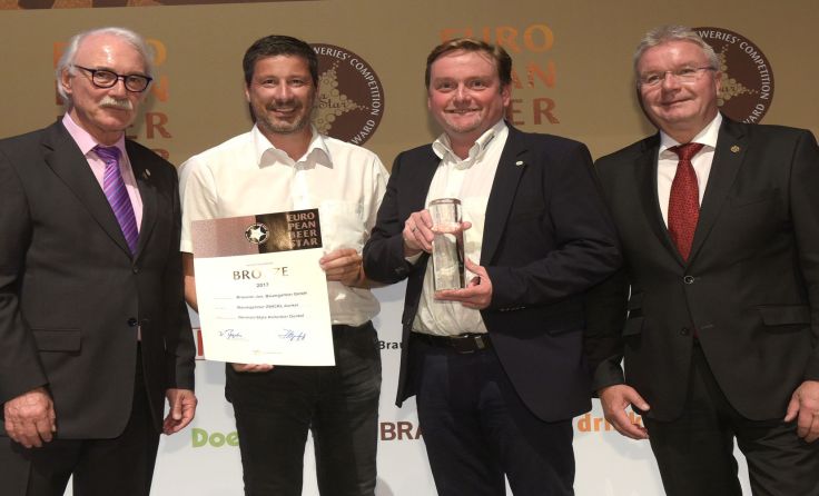 Bronze für Zwickl dunkel der Brauerei Baumgartner beim European Beer ...
