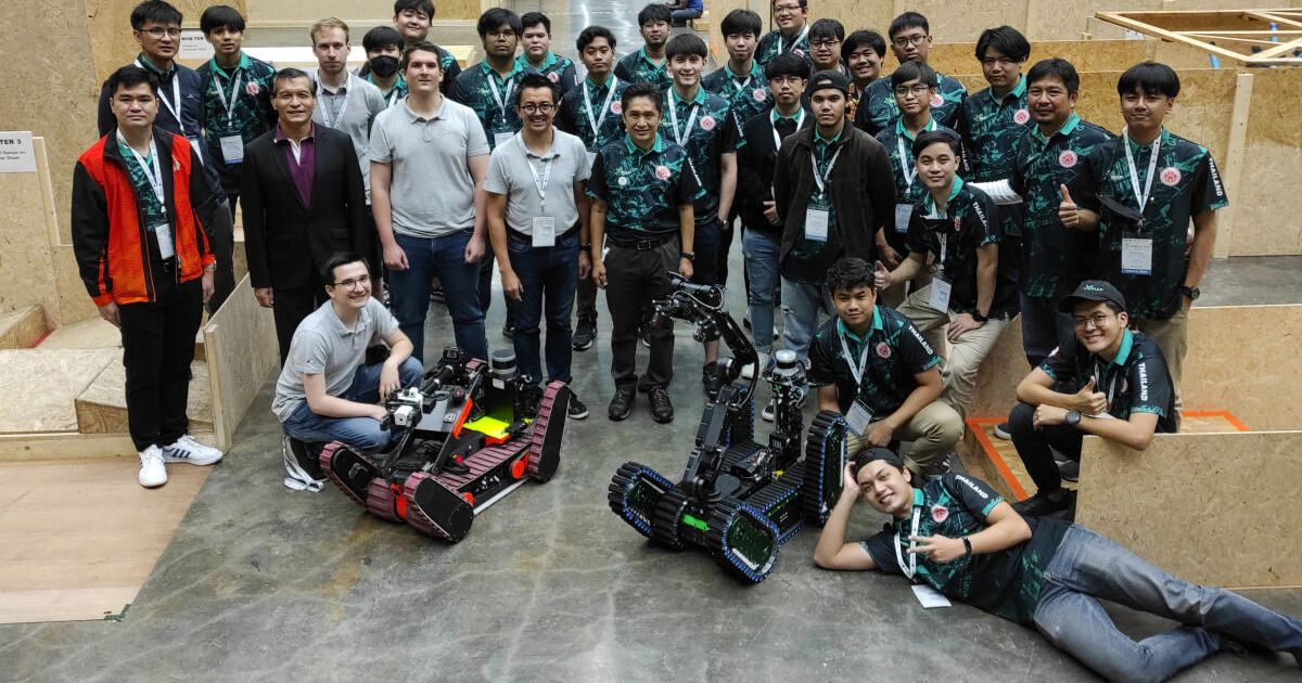 Für das Welser FH-Roboterteam blieb leider nur Blech