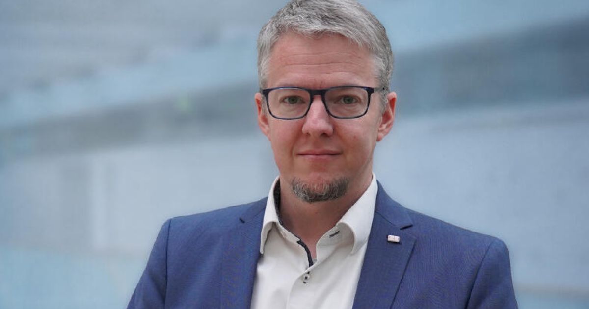 FH Wels: Gute Chancen für die Absolventen für den Einstieg in die ...