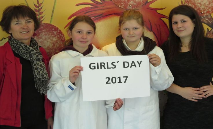 Mädchen schnupperten in Fleischereibetrieb