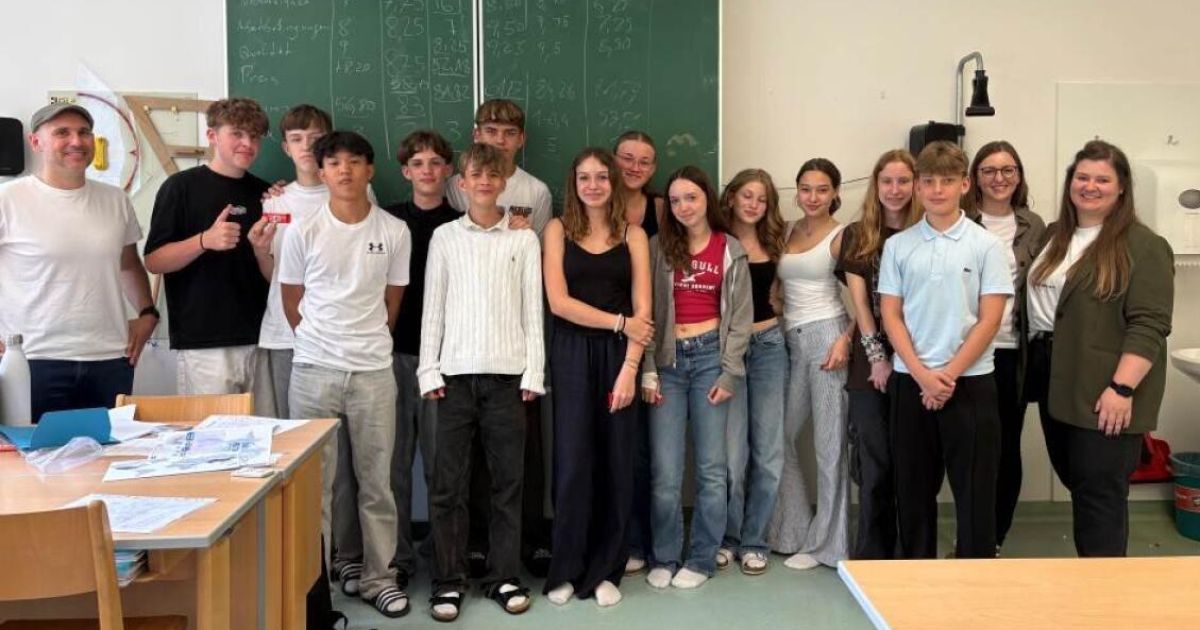 Schüler aus Steyr und Neuhofen/Krems tüftelten an der besten Lieferkette