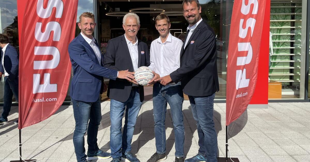 Faustball-Nationalteam für WM neu eingekleidet