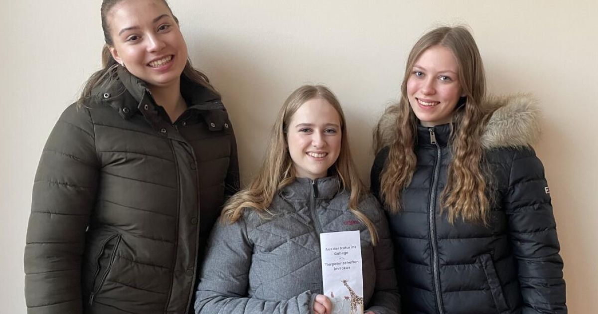 Schülerinnen warben für Tierpatenschaften