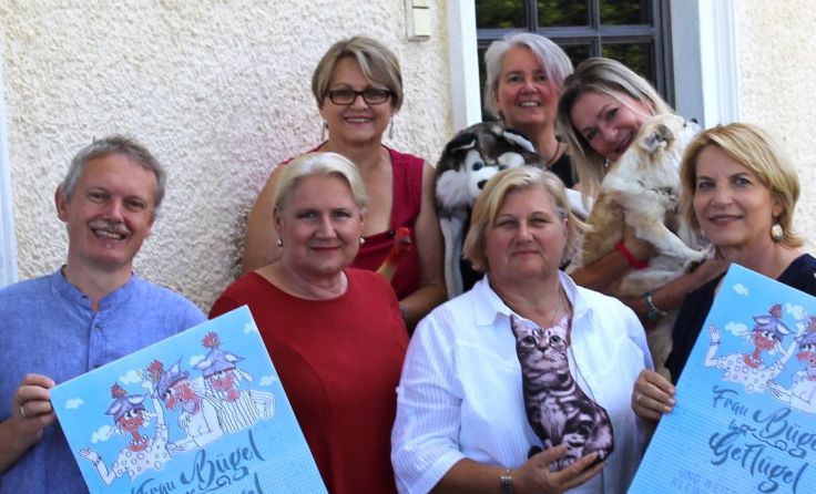 Neuerscheinung: Frau Bügel liebt Geflügel