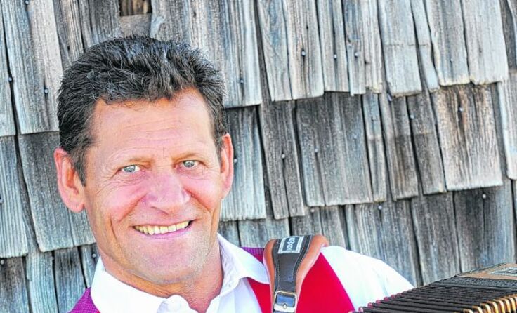 Volksmusik mit Franz Posch auf Schloss Neupernstein erleben