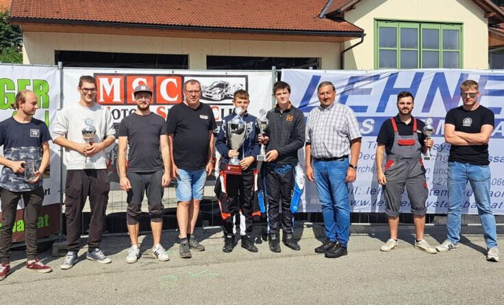 Die Jüngsten im Starterfeld gewinnen Agathenser Kartrennen