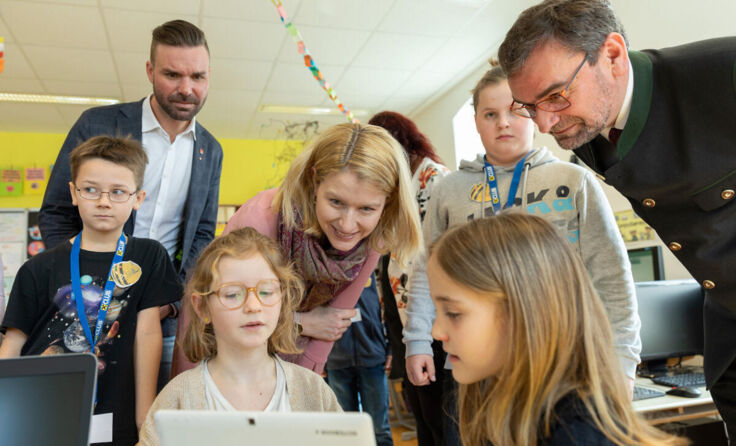Spielerisches Lernen mit dem Digi.case an der Volksschule Hagenberg