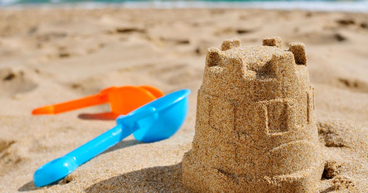 Bis zu 1.000 Euro Strafe: Urlaubsort in Italien verbietet Bau von ...