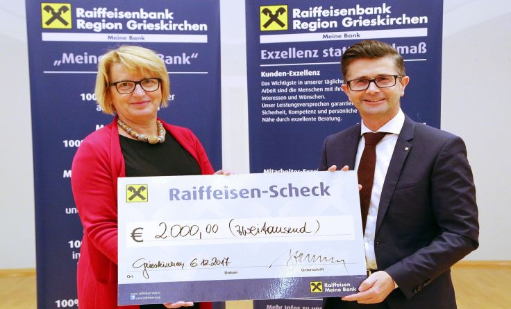 Grieskirchen: Namhafte Spende für die Stiftung „Grieskirchner helfen ...