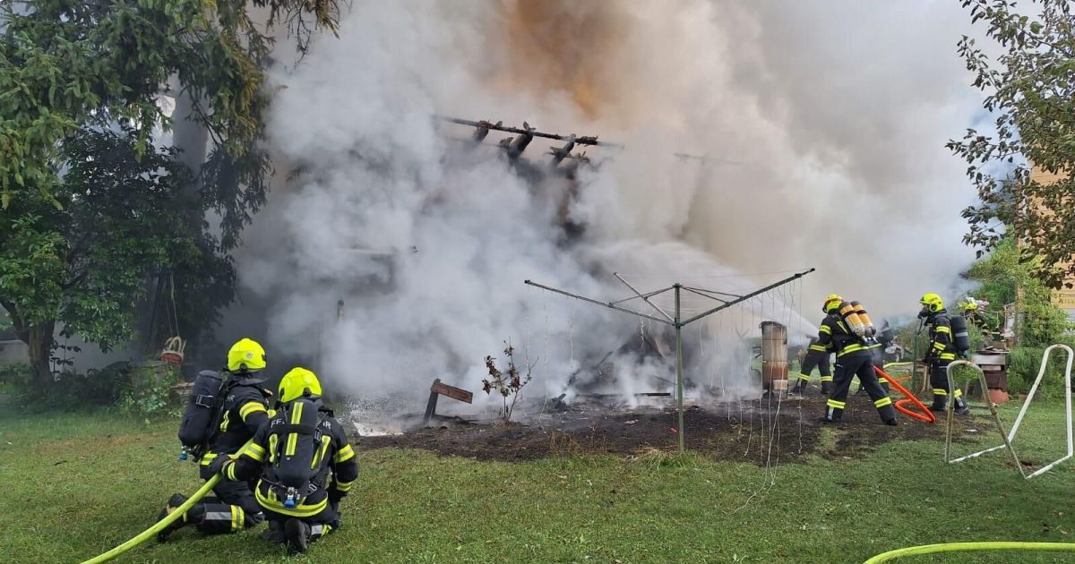 Gartenhütte in Ebensee am Traunsee bei Brand zerstört
