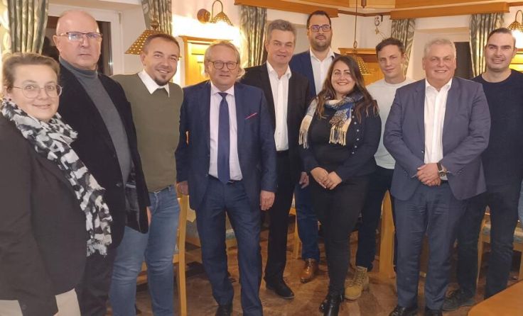 Gerald Mairanderl zum neuen ÖVP-Parteiobmann in Pucking gewählt