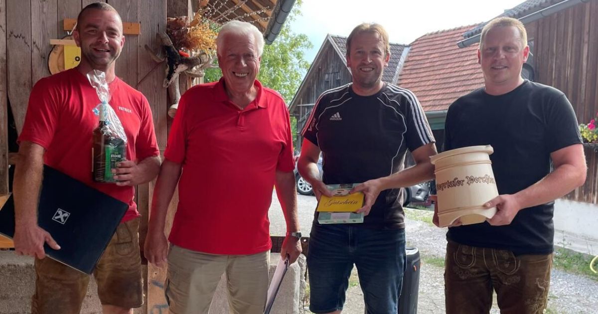 Perchten-Olympiade in Steinbach an der Steyr: Josef Mitterhuber holt ...