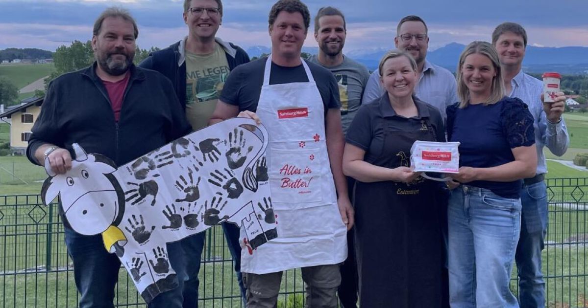 Milchbauern aus dem Bezirk Braunau setzen Zeichen für Regionalität