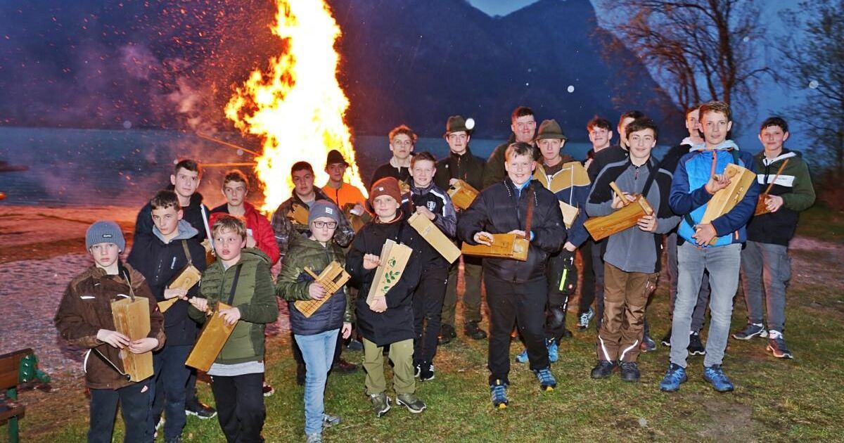 Von Fahnl'n und Rumpeln: In der Karwoche kommen die Ratscherbuben