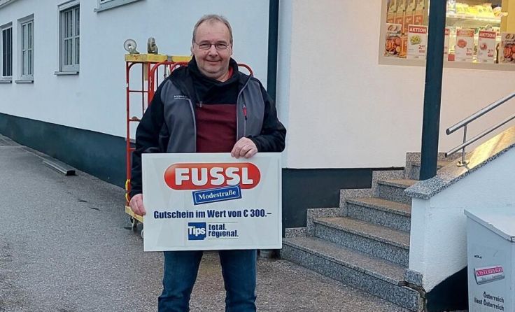 Beim Einkaufen vom Tips-Glücksengerl überrascht
