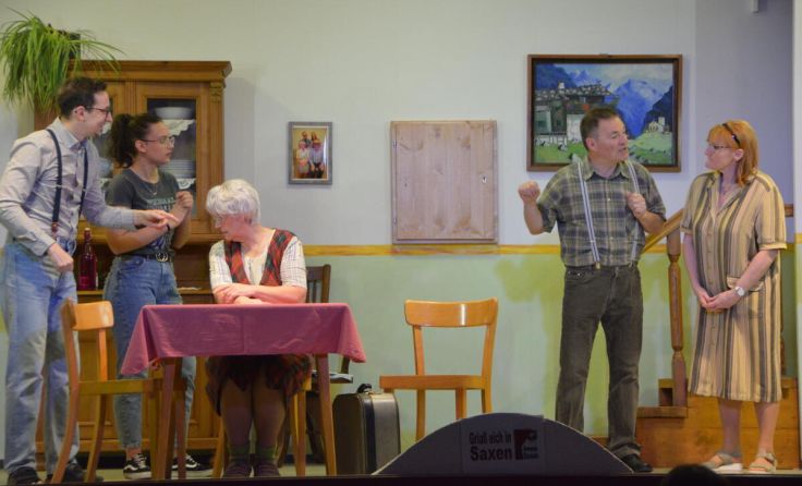 Theater Saxen feiert Premiere