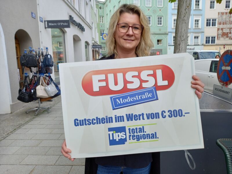 RIED. 1 x 100 Euro-Warengutschein der Fussl Modestraße im Rahmen der ...
