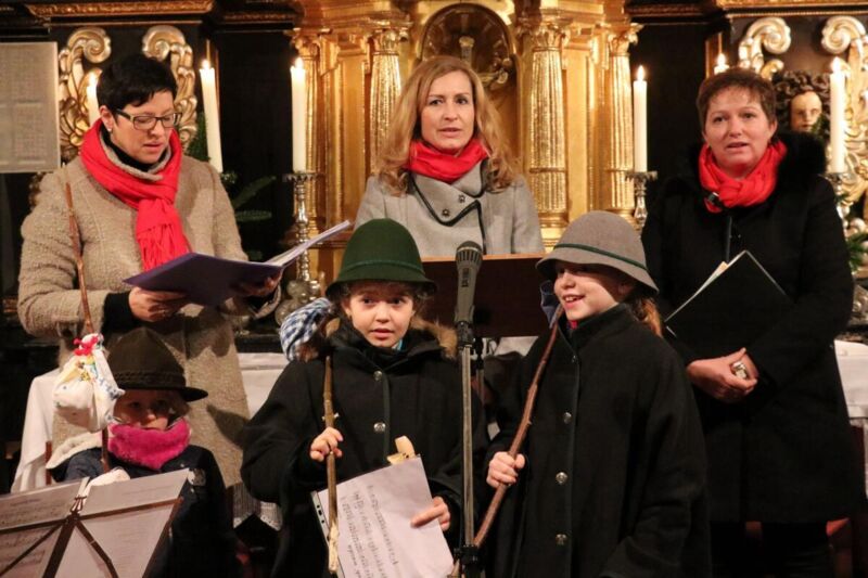 Adventabend in der renovierten Pfarrkirche Wippenham