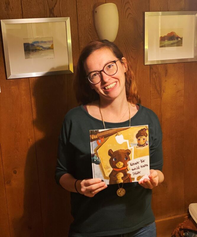 Agnes Hitzl aus Oberhofen haucht dem "Kleinen Bär" mit Illustrationen ...