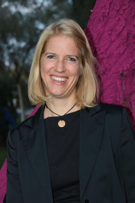 Anna Derndorfer zog aus um das "Glück zu lernen"