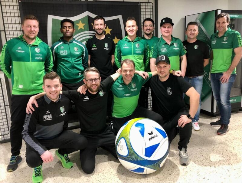 Fußball: Über 100 Teams bei Nachwuchs Hallencup in Rohrbach-Berg