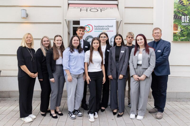 Praxismodell Business School Vöcklabruck startet durch