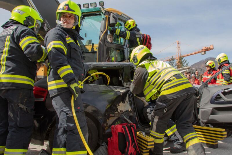 Bernegger Fire Fighter Competition: Team der Feuerwehren Grünburg und ...