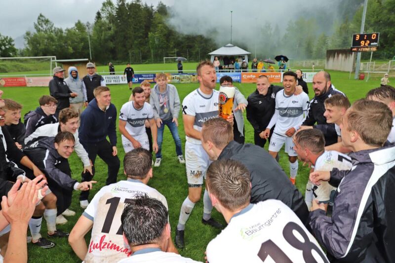 Zweite Klasse Süd: SV Ebensee holt Meistertitel