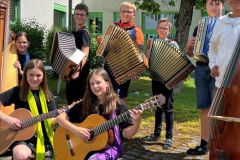 Musische Abende der Mittelschule Neufelden unter dem Motto „Musik ...