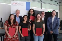 Stipendien: Rotarier und die Welser FH