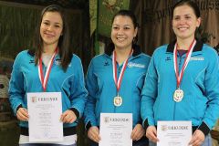 Mädls aus Ottsdorf jubeln über den Mannschafts-Landesmeistertitel