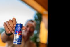 Limitierte Red Bull Fabio Wibmer Dose: Ab 1. Juli mit AR-Game und ...