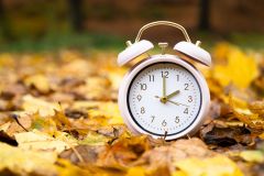 Achtung, Mini-Jetlag: So wirkt sich die Zeitumstellung auf den Körper aus