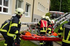 Großübung mit 130 Einsatzkräften bei der Volksschule St. Willibald