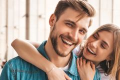 Zum Fest der Liebe auf dem Datingportal "di-mog-i.at" anmelden