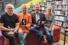 "Wer zuletzt lacht": Lesung in der Stadtbibliothek Ansfelden