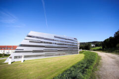 Digital-Uni Linz: Finanzierung steht und Gründungskonvent ist konstituiert